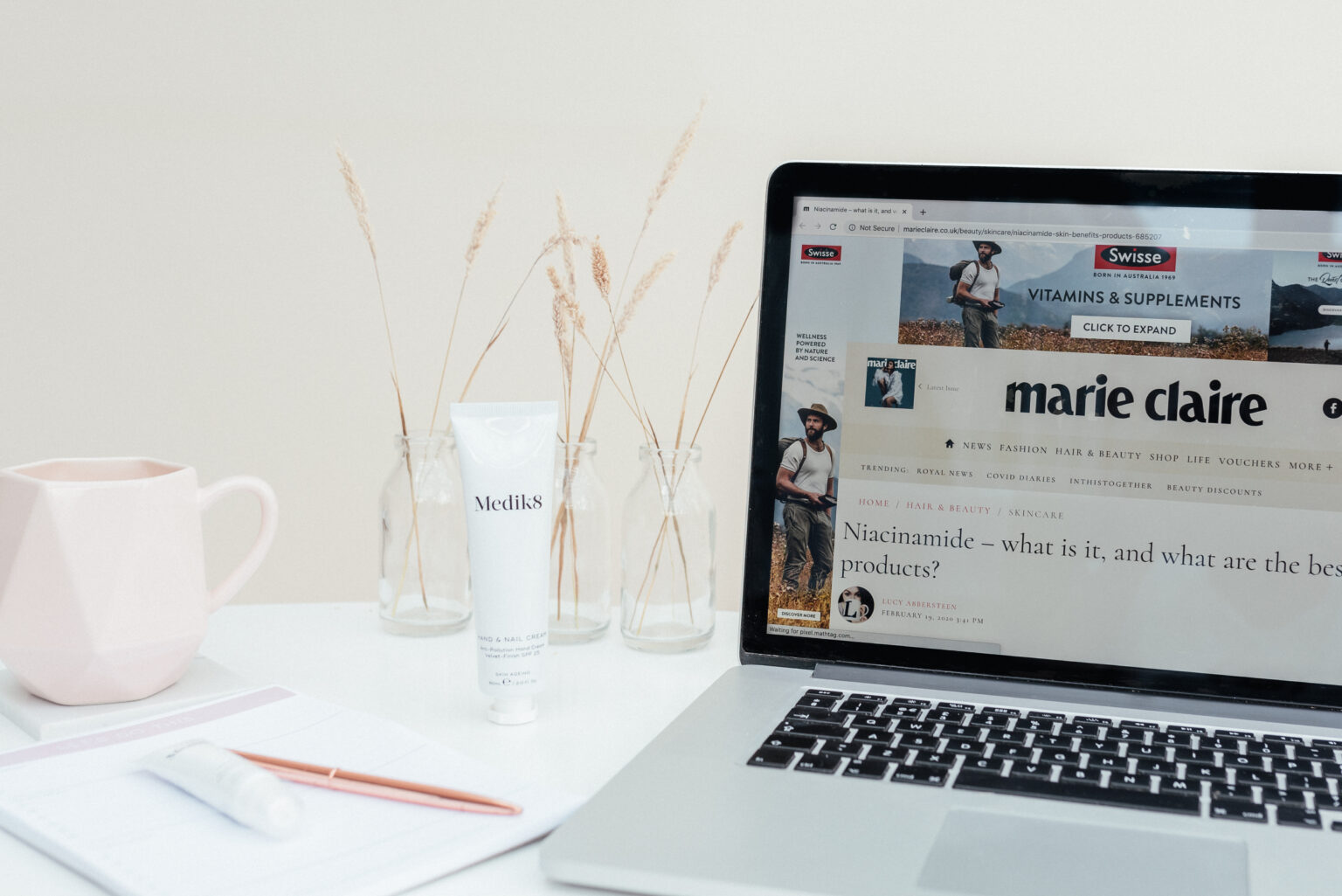 How to Handle Negative Comments Online - Kendrick PR